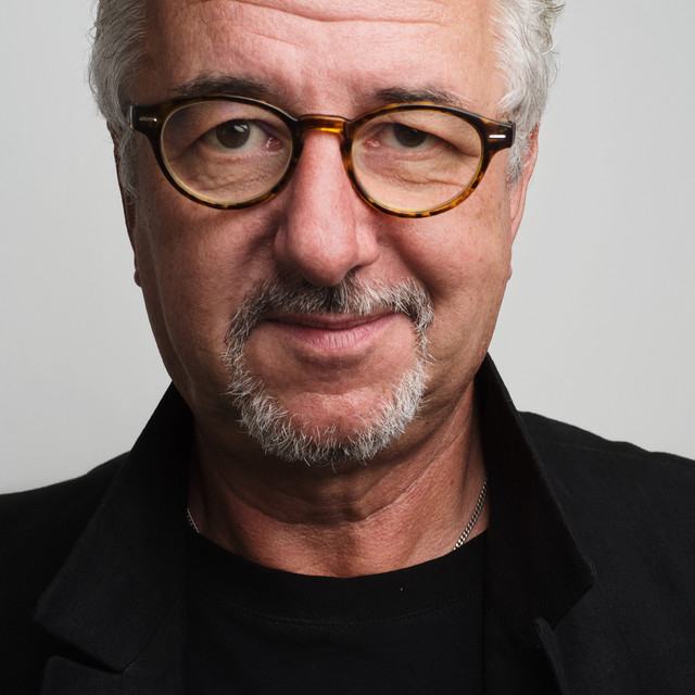 Simon Mattacks: Songs list, genres, analysis and similar artists - Chosic