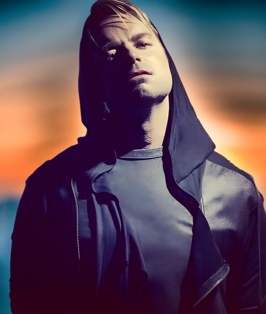 Roman | Spotify