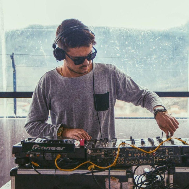 DJ Darson | Spotify