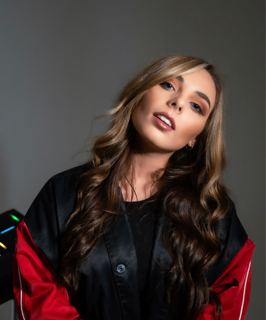 Stephani B | Spotify