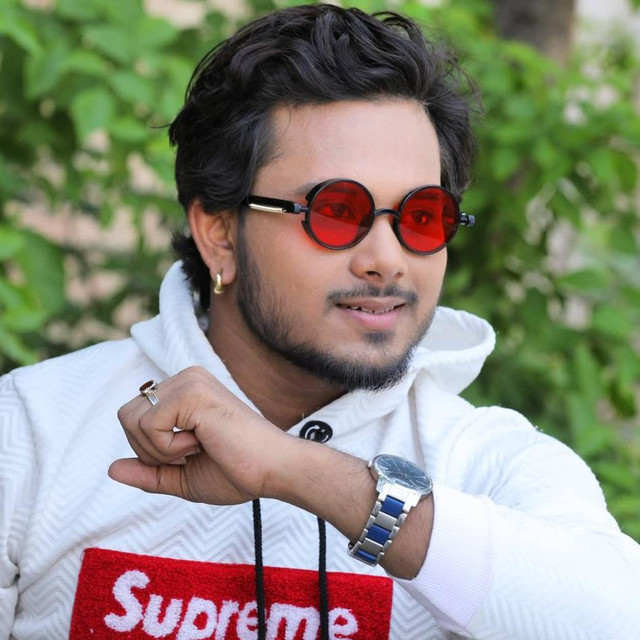 Golu Gold: genres, songs, analysis and similar artists - Chosic