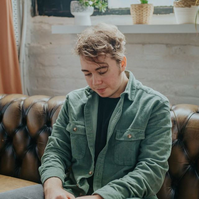 Louis Cross | Spotify