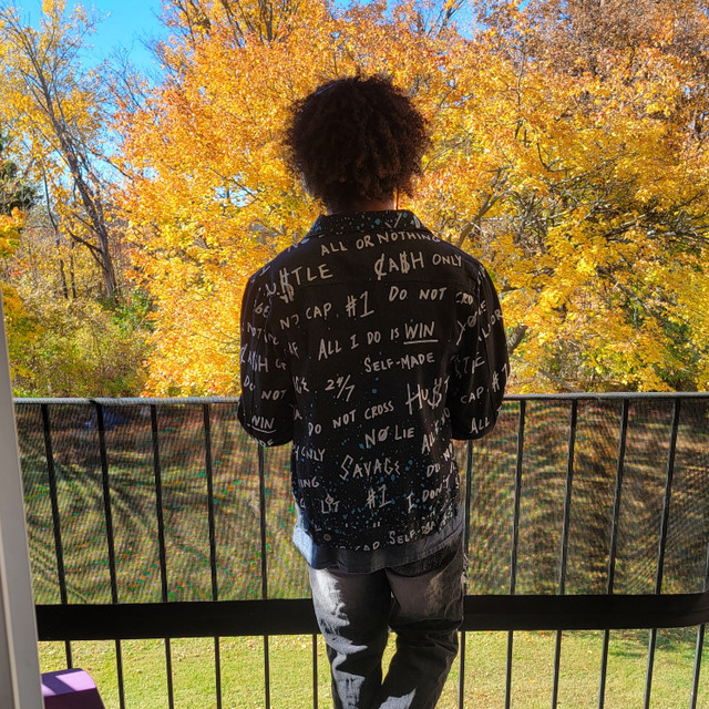Royal T | Spotify