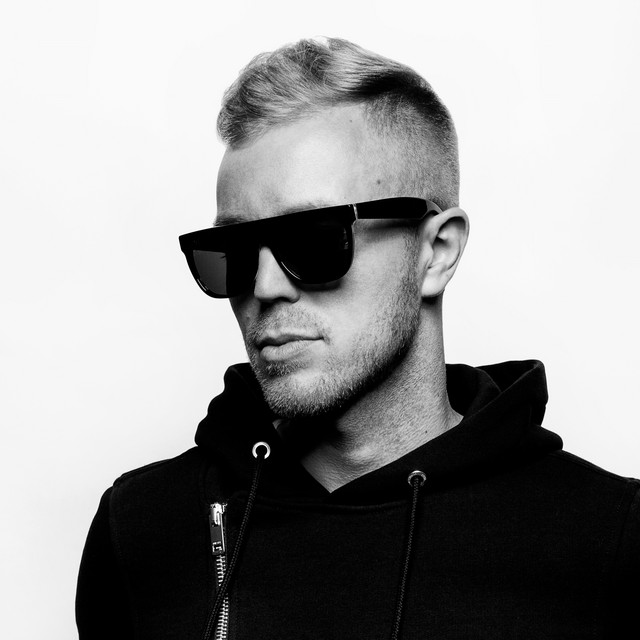 Mike Vale: Songs list, genres, analysis and similar artists - Chosic
