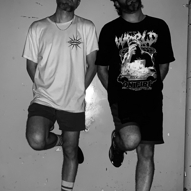 N.I.U | Spotify