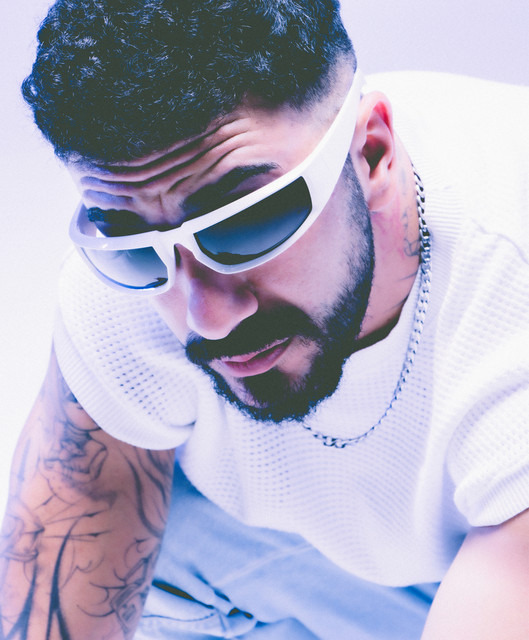Eza | Spotify