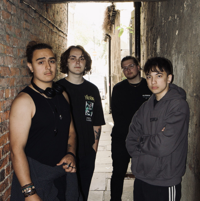 Idle Eyes | Spotify