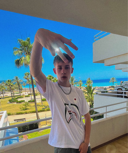 slowez | Spotify