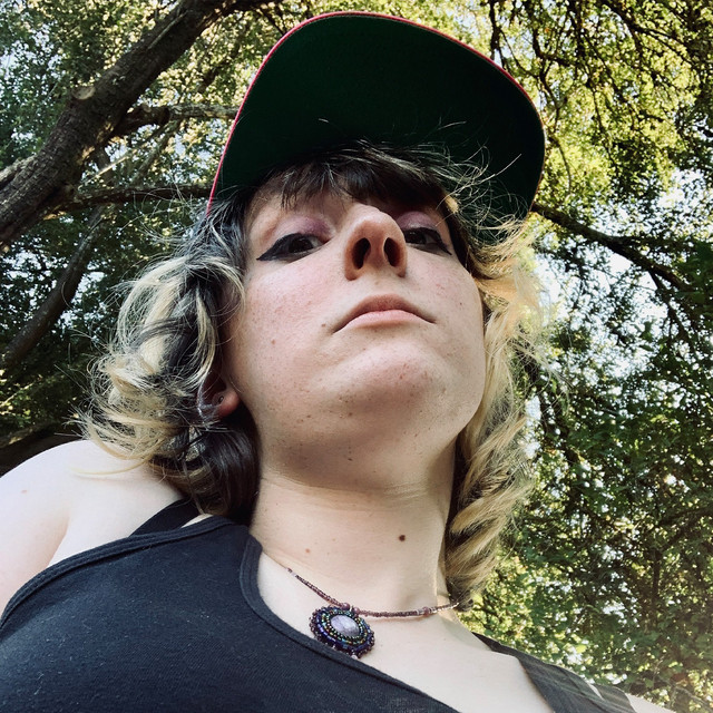 meelie bones | Spotify