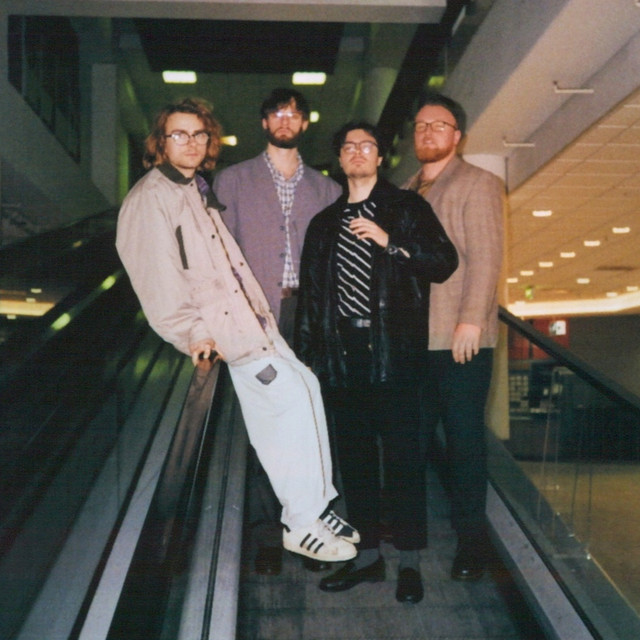 KEI CAR: Songs list, genres, analysis and similar artists - Chosic