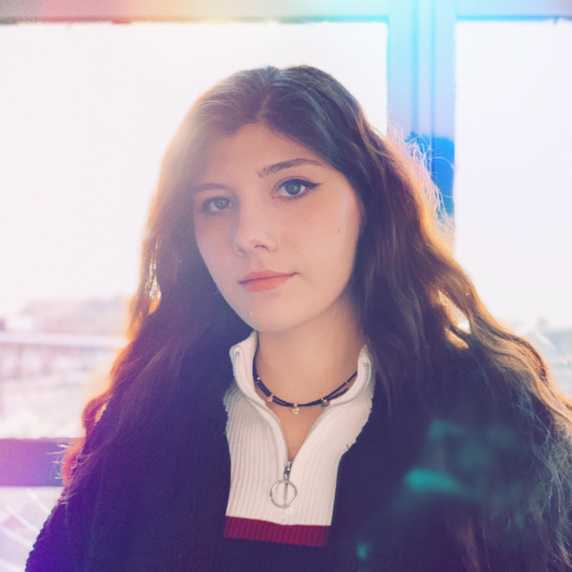 Nadia | Spotify