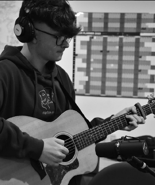 Lucas Burns | Spotify