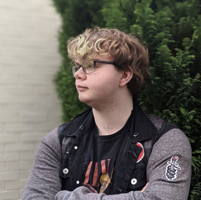 Dennis Swan | Spotify
