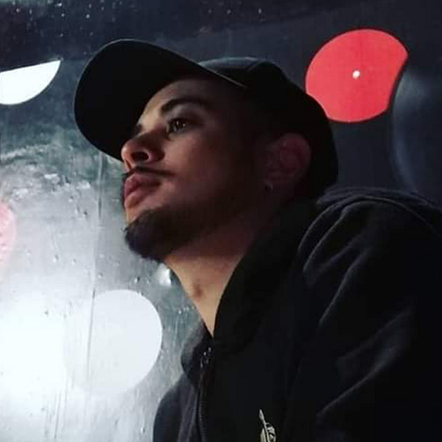 MENA KELY | Spotify