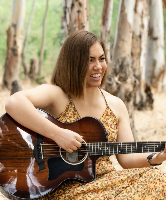 Mary Matthew: Songs list, genres, analysis and similar artists - Chosic