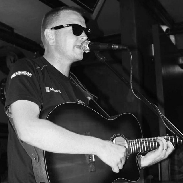 Darren Boot Burke | Spotify
