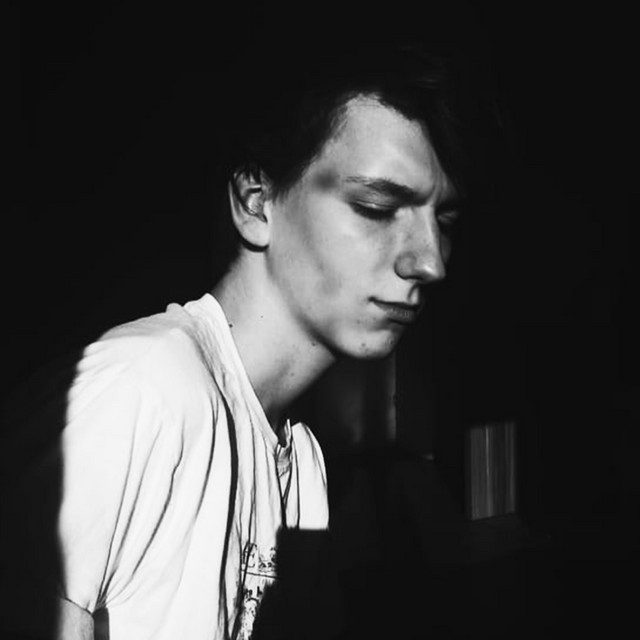 Yovan. | Spotify
