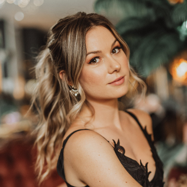 Caitlyn Shadbolt Concert & Tour History | Concert Archives