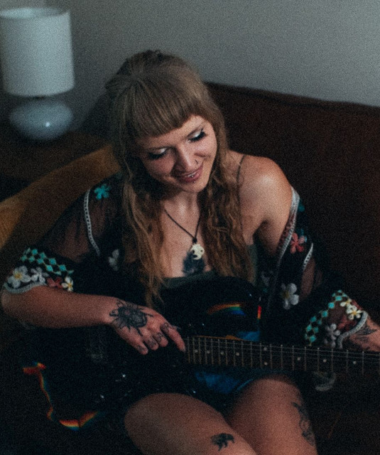 Alaska Grey Spotify