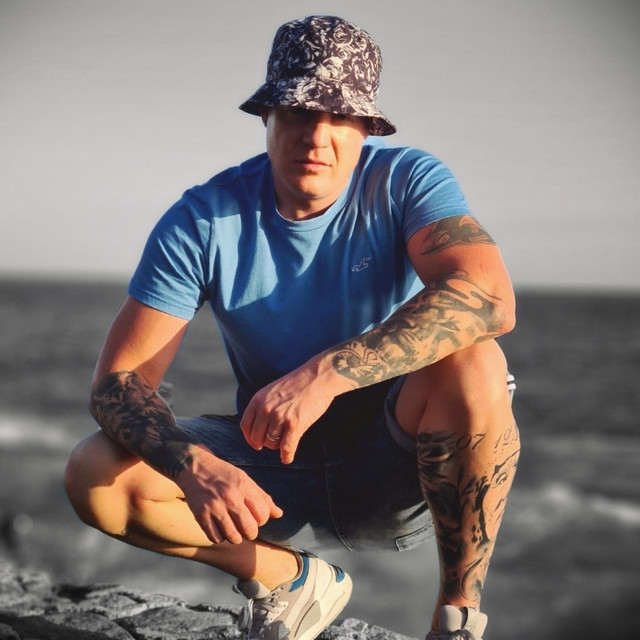 Factor50: Songs list, genres, analysis and similar artists - Chosic