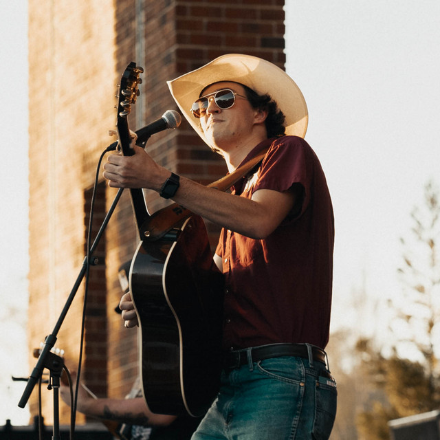Conner Sweeny Concert & Tour History | Concert Archives