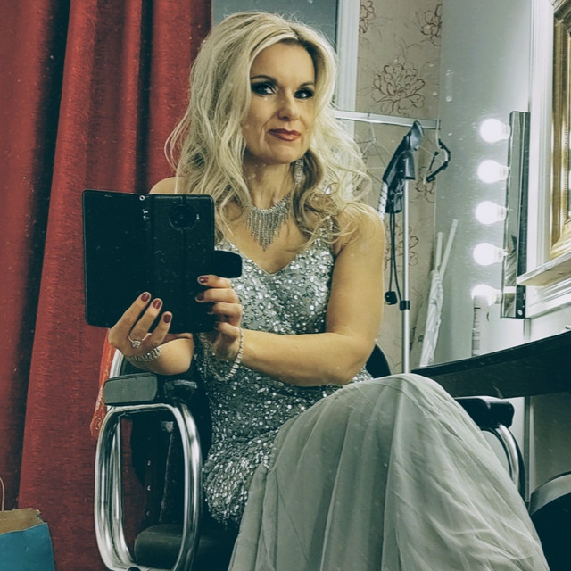 Stella Bass | Spotify