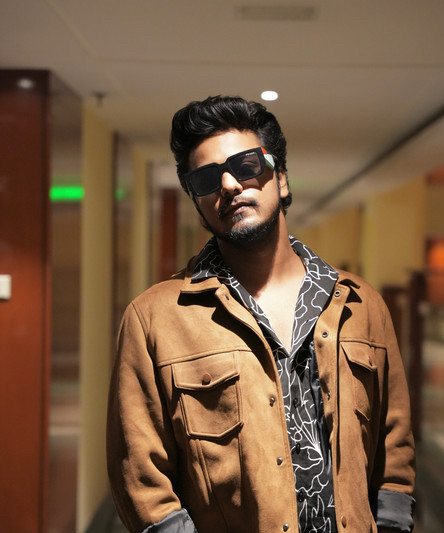 Saaj Bhatt | Spotify