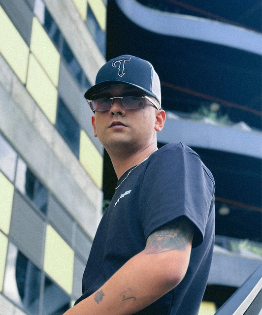 Diken Mc | Spotify