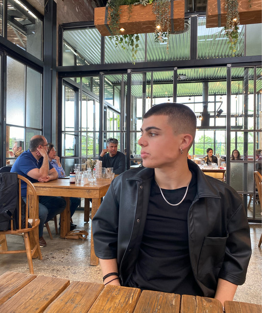 Monro | Spotify