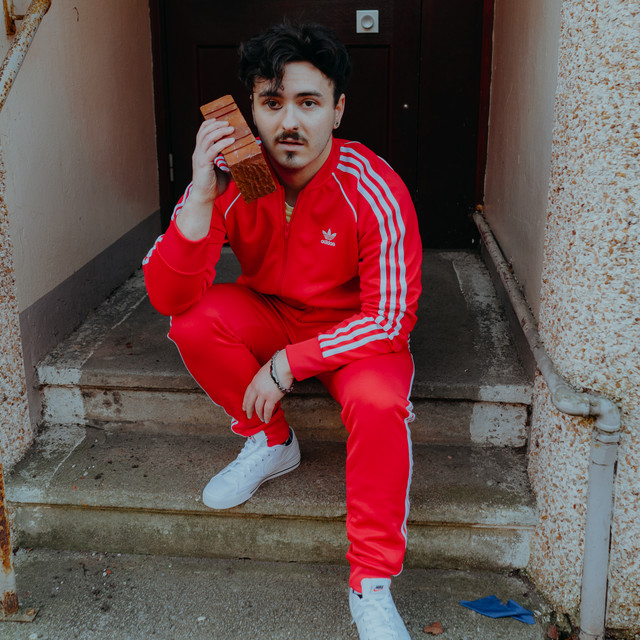 Elliot Stradling | Spotify
