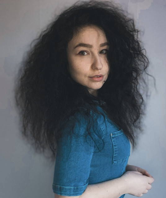 Curly | Spotify