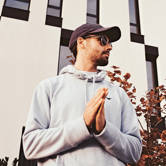 Deelay | Spotify