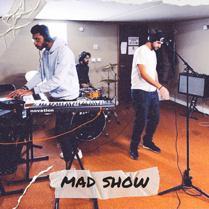 Mad Show - IMAE, CÔME LAURANS BPM & Key Analysis | SongData.io