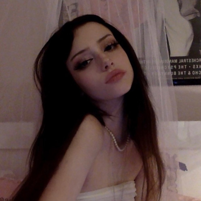 Sexy Bitch Tiktok Single By Khlaws Spotify