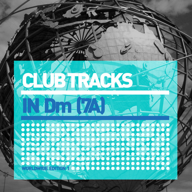 Un Momento (Play&Win 2011 Radio Edit feat. Juan Magan) - song and ...