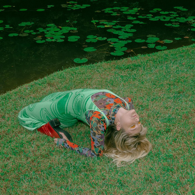 Walking On Glass - Single by Caroline Culver | Spotify