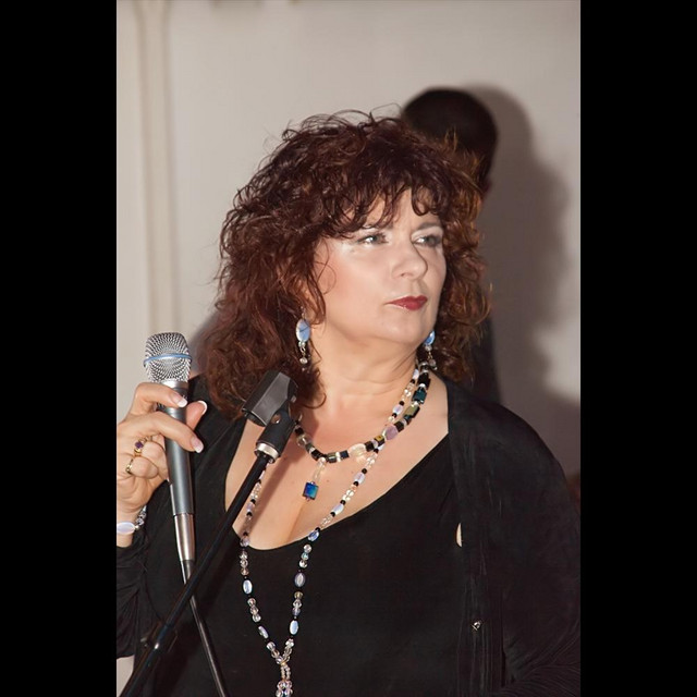 The Lucy Hammond Band - Songs, Events and Music Stats | Viberate.com