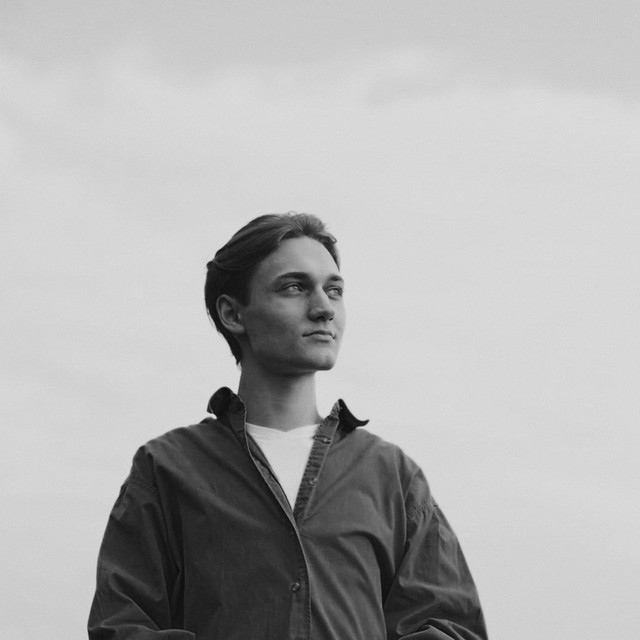 Split Seconds - Single by Quin Spring | Spotify