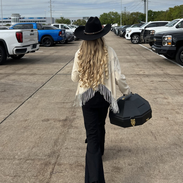 Allie Rae | Spotify