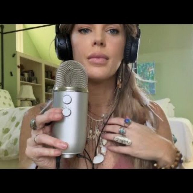 UP CLOSE WHISPERS with gentle hand movements - Album by Lucy ASMR | Spotify