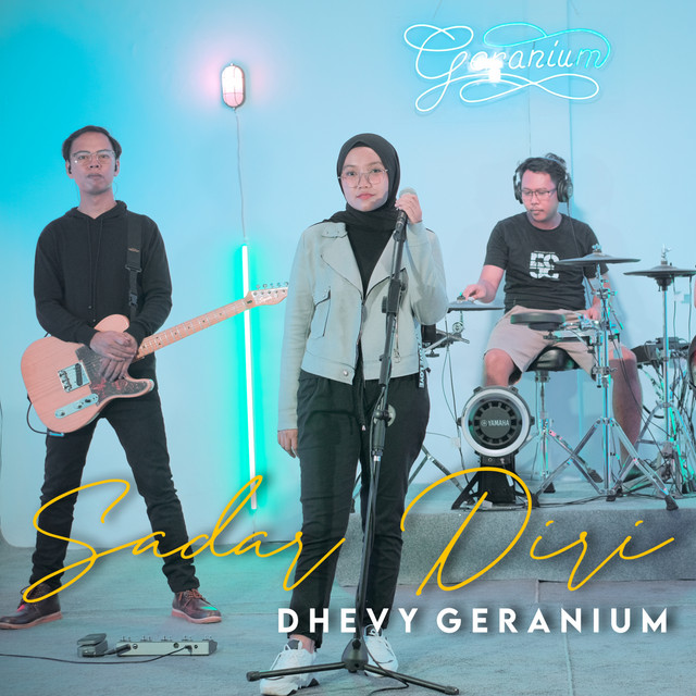 Sadar Diri - Single by Dhevy Geranium | Spotify
