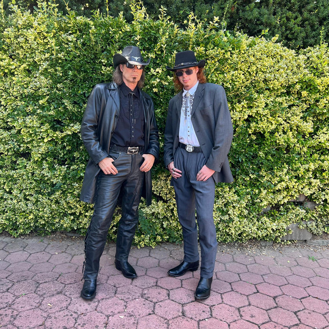Didi & Dexter Concert & Tour History | Concert Archives