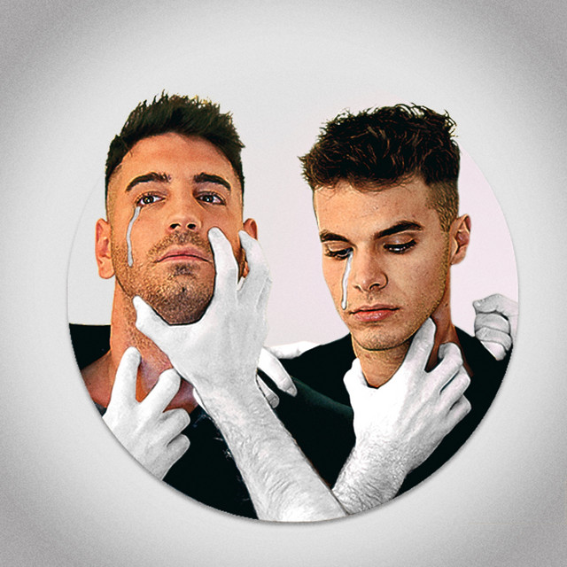 Cuori Bianchi - song and lyrics by LIAM, Care | Spotify