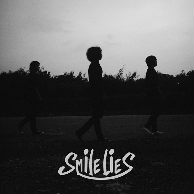 สังเวียนฝัน - song and lyrics by Smile Lies | Spotify