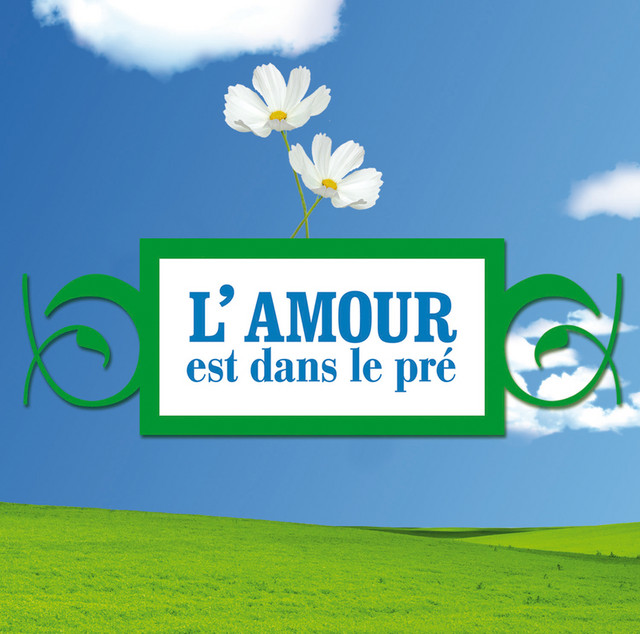 La Seine - Extrait De La Bande Originale Un Monstre A Paris - song and ...