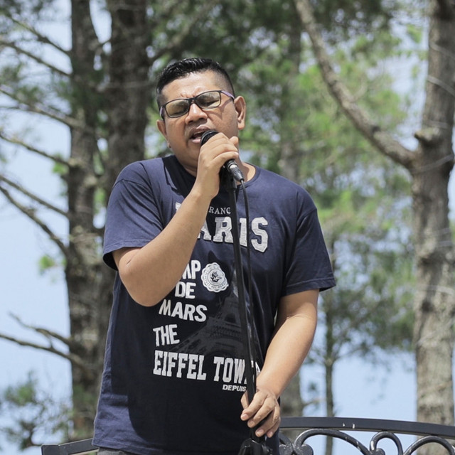 dahlia - song and lyrics by antha pryma ginting | Spotify