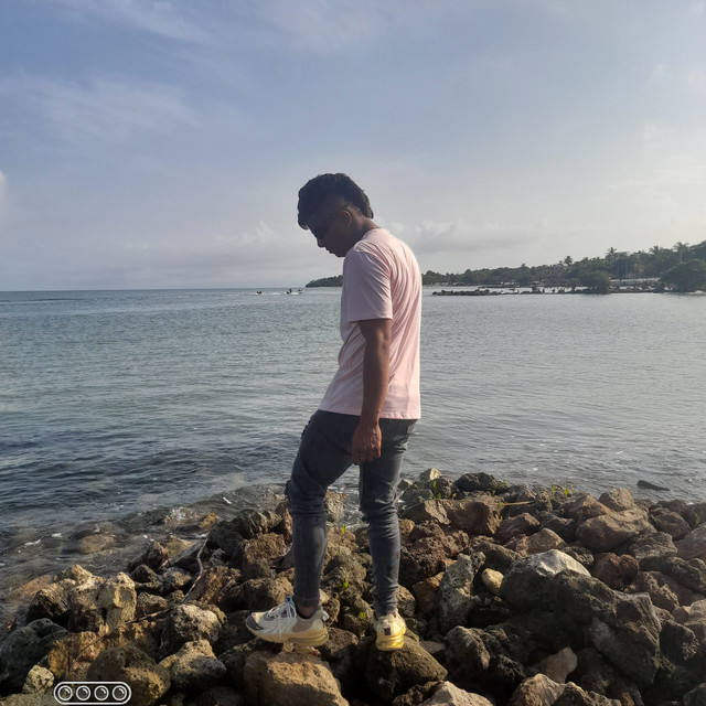 Charles De Avila | Spotify