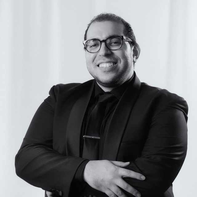 2 Crazy - Single by Mahmoud Mohsen | Spotify