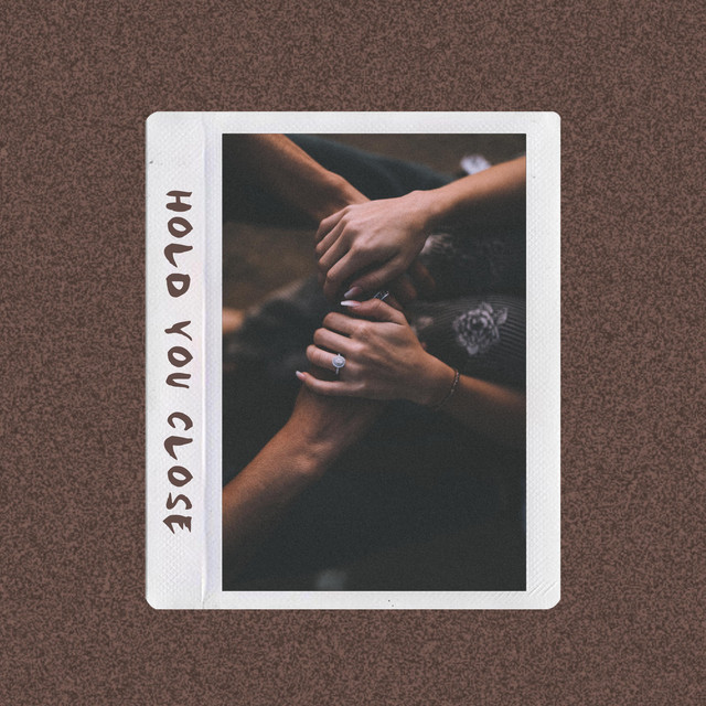 Hold You Close - titre et paroles par Kamo., YVS | Spotify