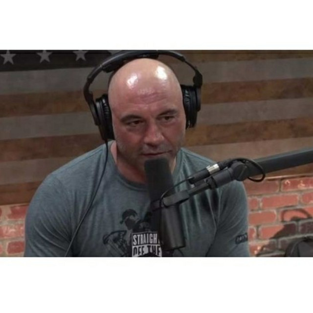 Noticia Internacional - Joe Rogan da Positivo A COVID 19. | Podcast on ...